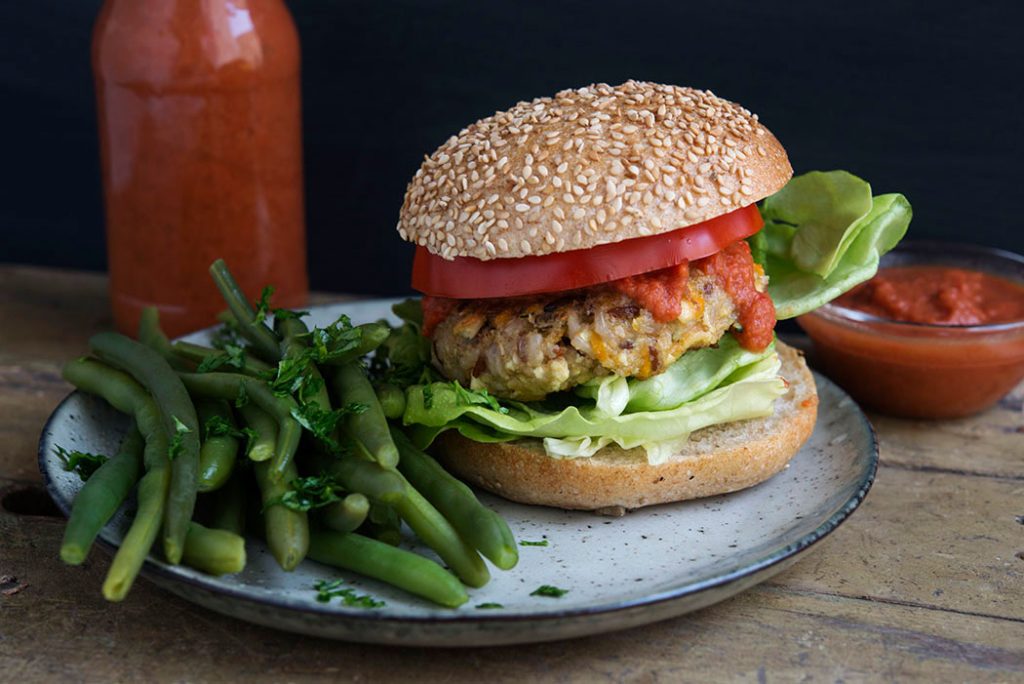 Veganer Burger für unseren Healths'Kitchen-Tag! | Deutschland is(s)t vegan